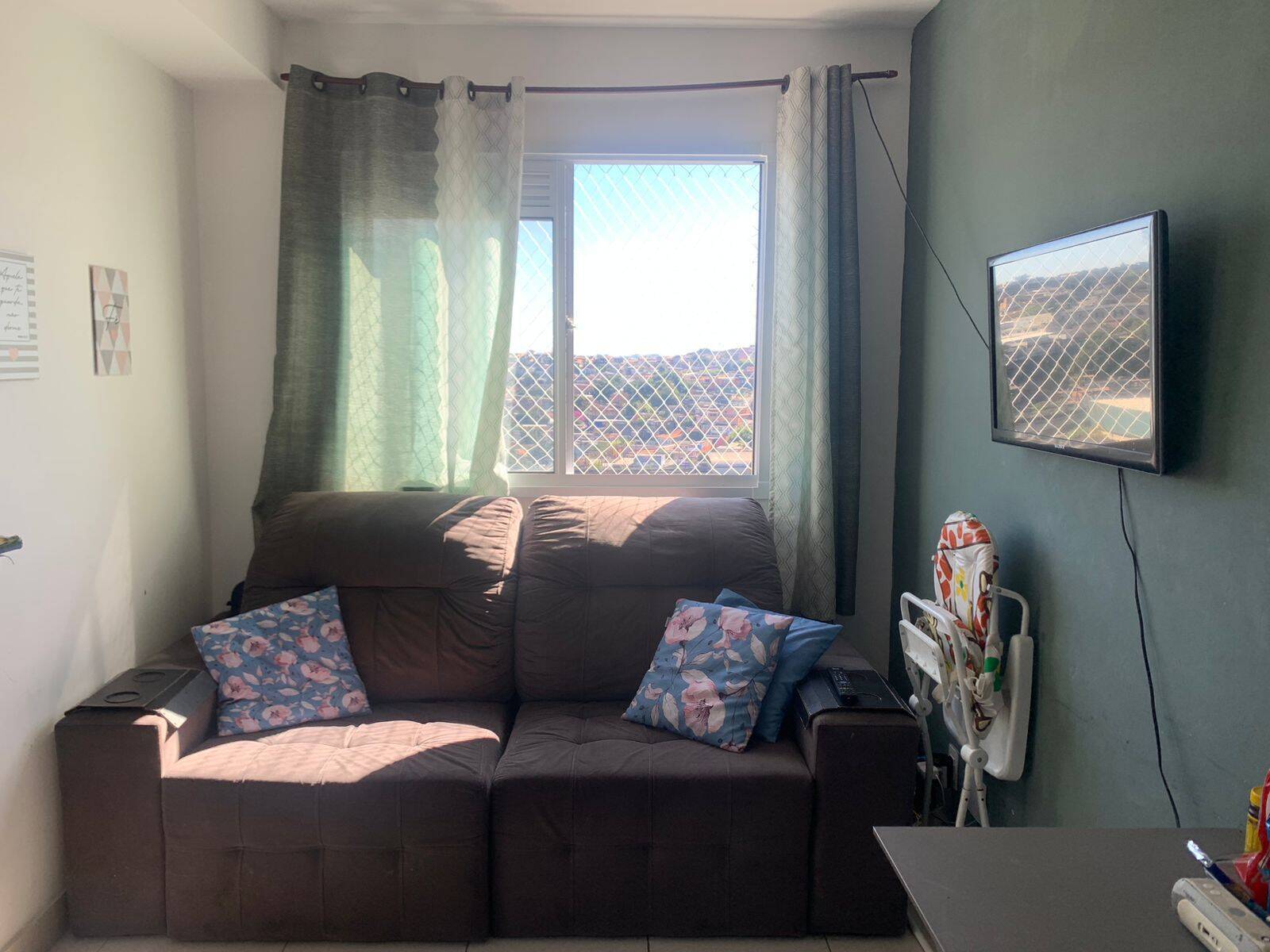 Apartamento a venda no Parque Maria Helena com 1 dormitorios - 202474